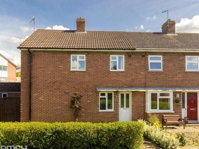 3 Bedroom Semi detached House For Sale In Bedford, Bedfordshire