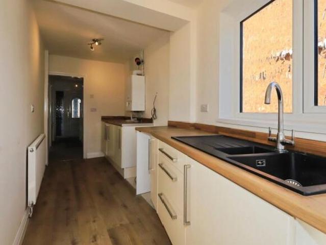 3 bedroom semi detached house for sale in Bee Lane, Fordhouses, Wolverhampton, WV10