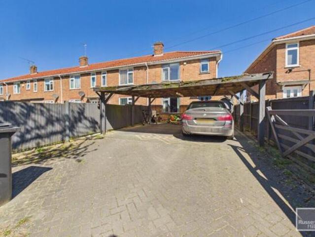 3 bedroom semi detached house for sale in Beecheno Road, West Norwich, NR5