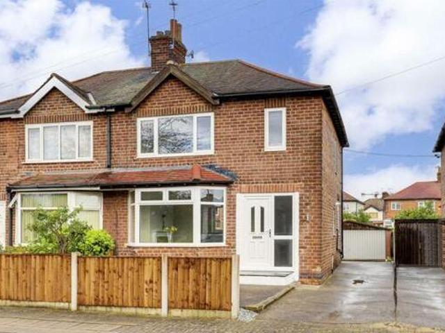 3 Bedroom Semi detached House For Sale In Beeston, Nottinghamshire