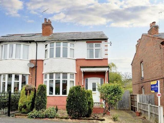 3 Bedroom Semi detached House For Sale In Beeston