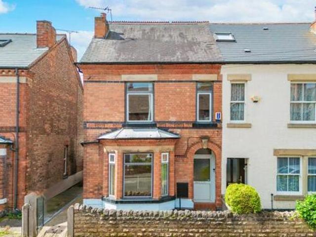3 Bedroom Semi detached House For Sale In Beeston
