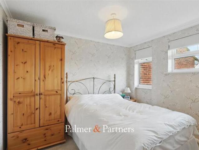 3 bedroom semi detached house for sale in Begonia Close, Springfield, Chelmsford, Essex, CM1