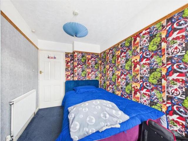 3 bedroom semi detached house for sale in Bell Hill Road, Bristol, BS5