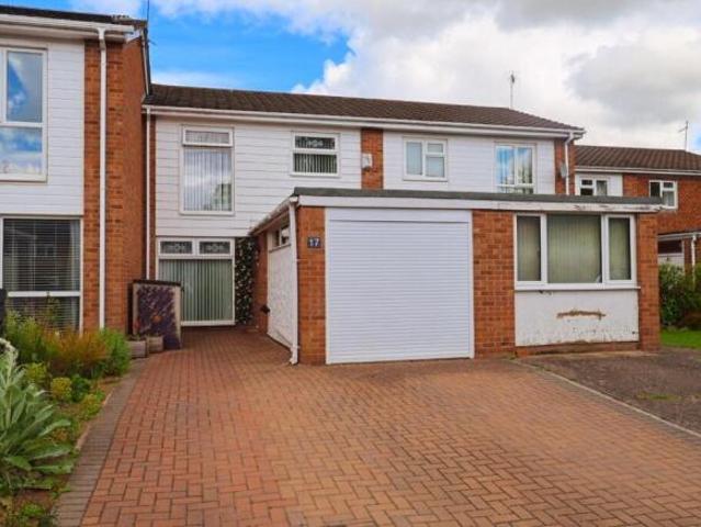 3 bedroom semi detached house for sale in Bellard Drive, Hoole, CH2