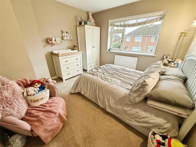 3 bedroom semi detached house for sale in Berkeley Avenue, Lincoln, Lincolnshire, LN6