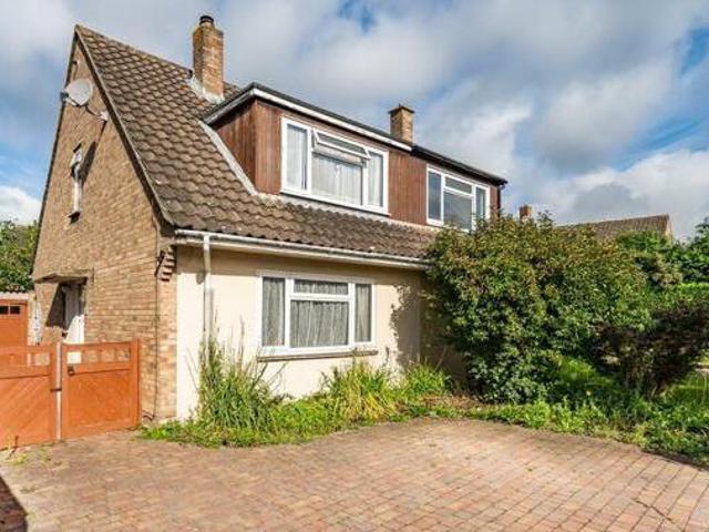3 Bedroom Semi detached House For Sale In Berkshire