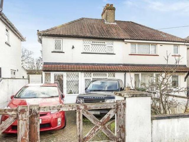 3 Bedroom Semi detached House For Sale In Berkshire