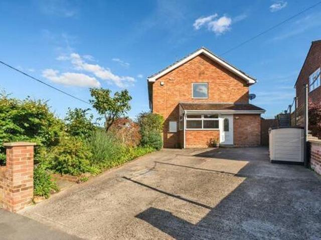 3 Bedroom Semi detached House For Sale In Berkshire