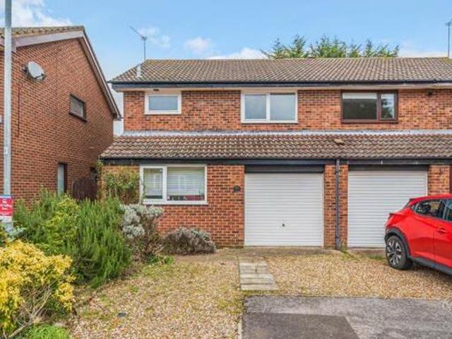 3 Bedroom Semi detached House For Sale In Berkshire