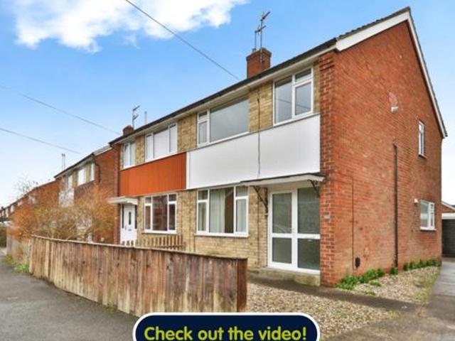 3 Bedroom Semi detached House For Sale In Beverley