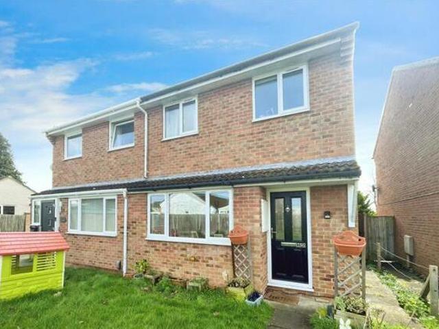 3 Bedroom Semi detached House For Sale In Bicester, Oxfordshire