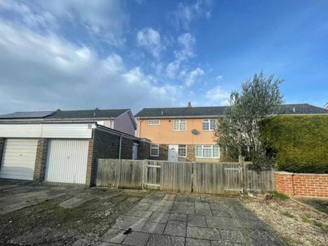 3 Bedroom Semi detached House For Sale In Bicester, Oxfordshire
