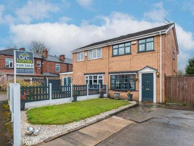 3 Bedroom Semi detached House For Sale In Bickershaw
