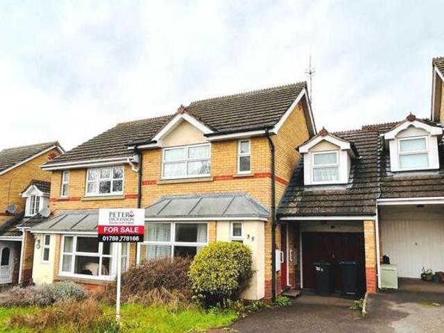 3 Bedroom Semi detached House For Sale In Bidford on avon