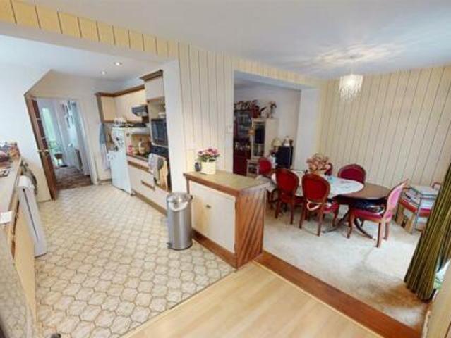 3 Bedroom Semi detached House For Sale In Billinge, Wigan