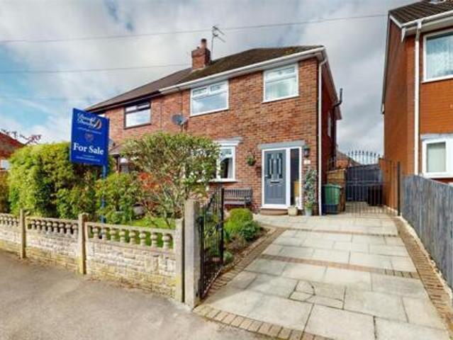 3 Bedroom Semi detached House For Sale In Billinge, Wigan