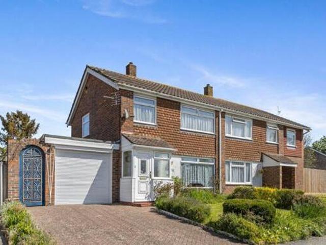 3 Bedroom Semi detached House For Sale In Billingshurst