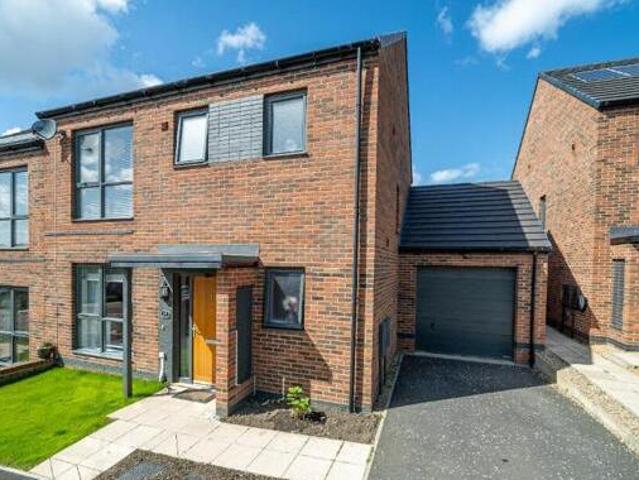 3 Bedroom Semi detached House For Sale In Birtley
