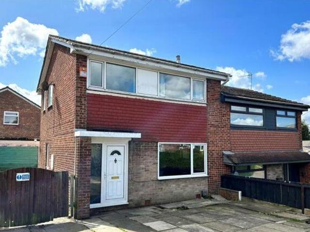 3 Bedroom Semi detached House For Sale In Birkenshaw, Bradford