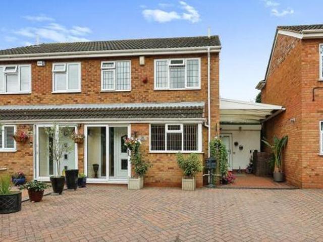 3 Bedroom Semi detached House For Sale In Birmingham, Warwickshire