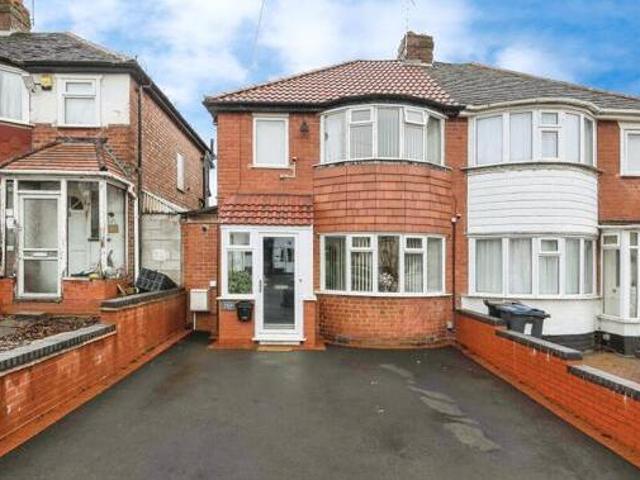 3 Bedroom Semi detached House For Sale In Birmingham, West Midlands