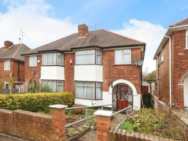3 Bedroom Semi detached House For Sale In Birmingham, West Midlands