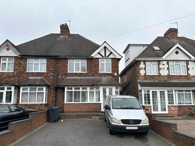 3 Bedroom Semi detached House For Sale In Birmingham, West Midlands