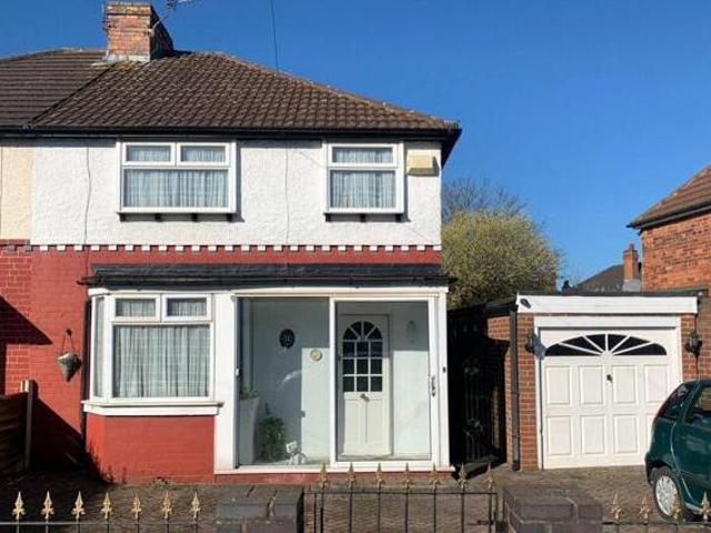 3 Bedroom Semi detached House For Sale In Birmingham, West Midlands