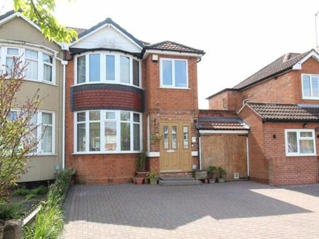 3 Bedroom Semi detached House For Sale In Birmingham, West Midlands