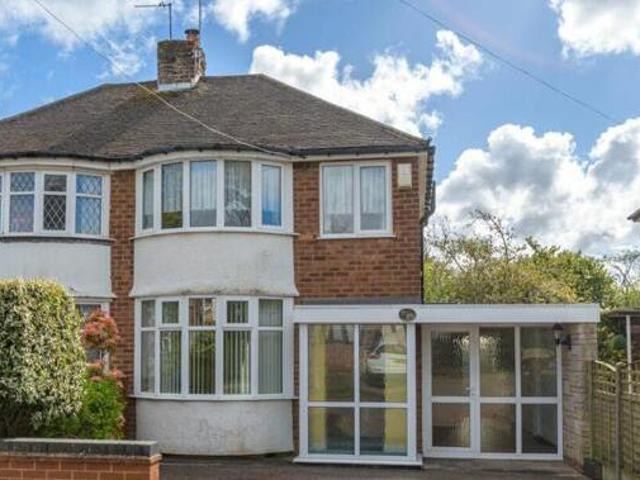 3 Bedroom Semi detached House For Sale In Birmingham, West Midlands