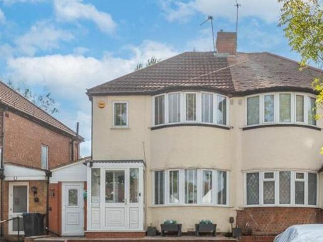 3 Bedroom Semi detached House For Sale In Birmingham, West Midlands
