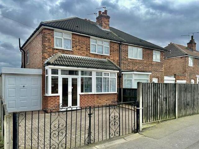 3 Bedroom Semi detached House For Sale In Birstall