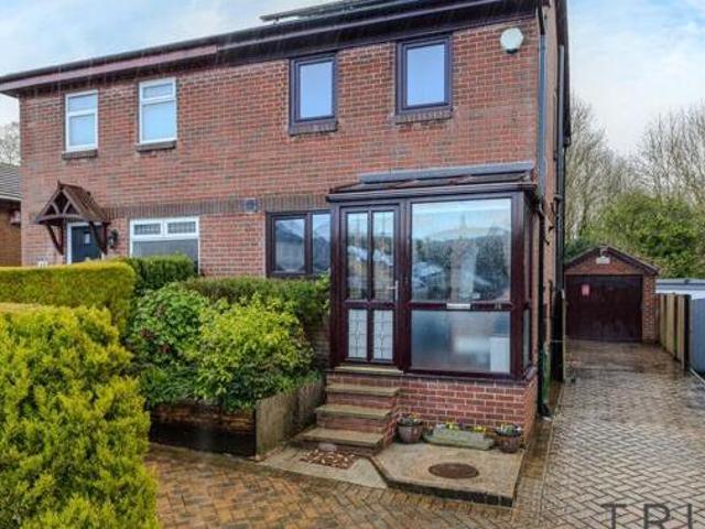 3 Bedroom Semi detached House For Sale In Birstall