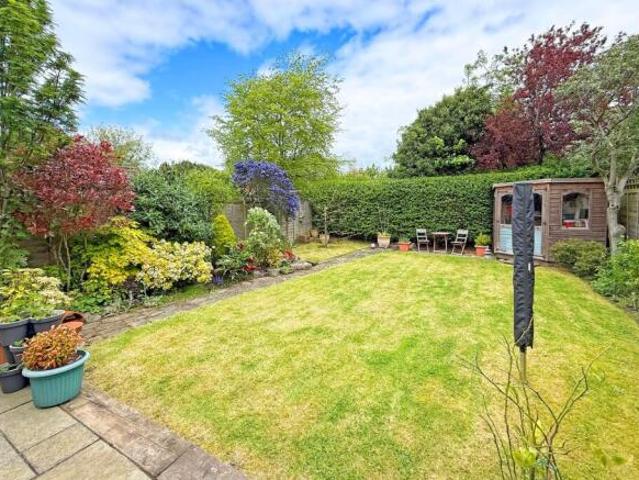 3 bedroom semi detached house for sale in Birstwith Road, Harrogate, HG1