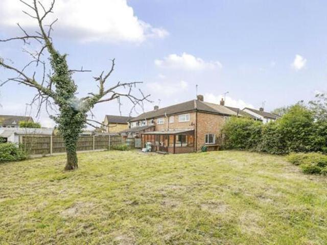 3 Bedroom Semi detached House For Sale In Bishop´s Stortford, Hertfordshire