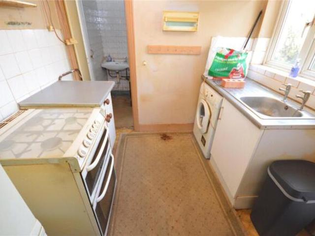 3 bedroom semi detached house for sale in Bishopscote Road, Luton, Bedfordshire, LU3