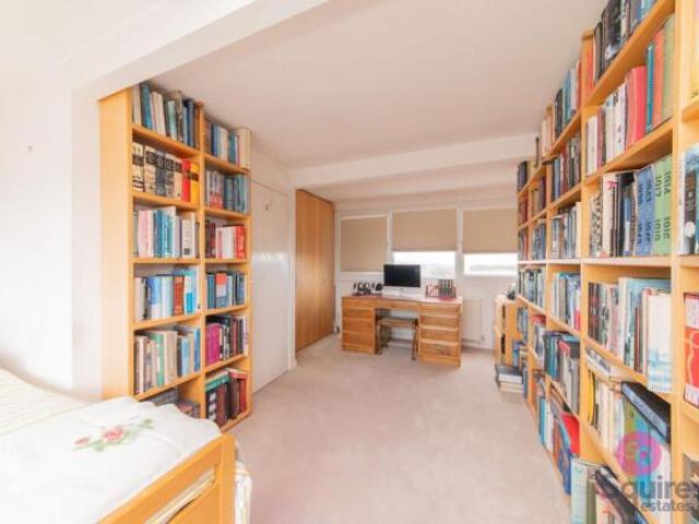 3 bedroom semi detached house for sale in Bittacy Rise, London, NW7