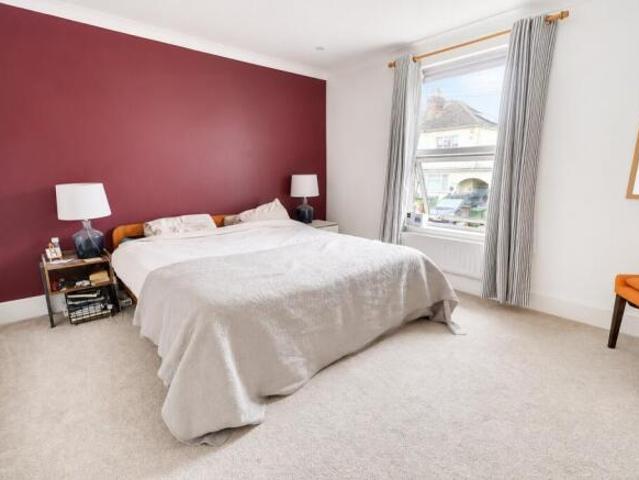 3 bedroom semi detached house for sale in Bitterne Park, Southampton, SO18
