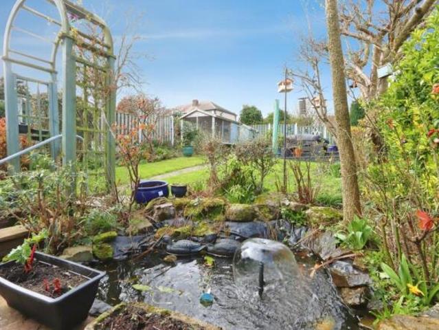 3 bedroom semi detached house for sale in Bocking Lane, Sheffield, S8