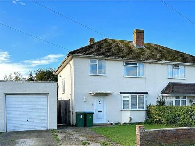 3 Bedroom Semi detached House For Sale In Bognor Regis, West Sussex