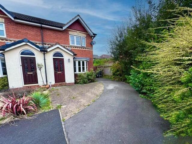 3 Bedroom Semi detached House For Sale In Bolton, Lancashire
