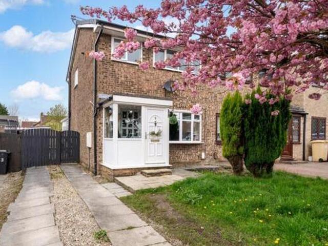 3 Bedroom Semi detached House For Sale In Bolton, Lancashire