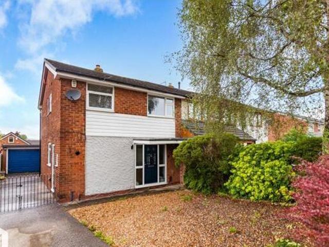 3 Bedroom Semi detached House For Sale In Boltron, Greater Manchester