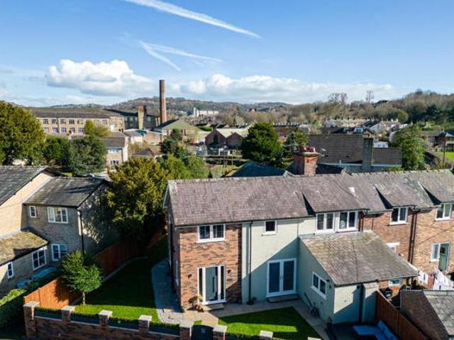 3 Bedroom Semi detached House For Sale In Bollington