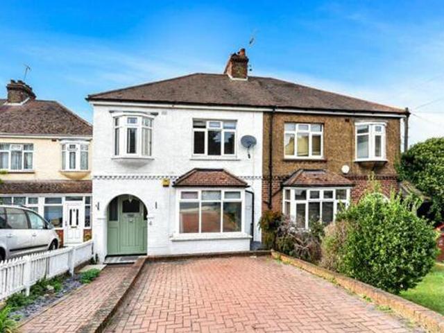 3 Bedroom Semi detached House For Sale In Borstal, Rochester