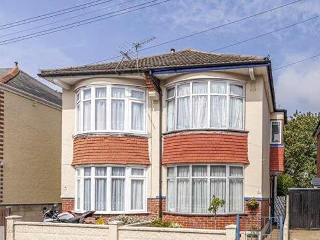 3 Bedroom Semi detached House For Sale In Bournemouth