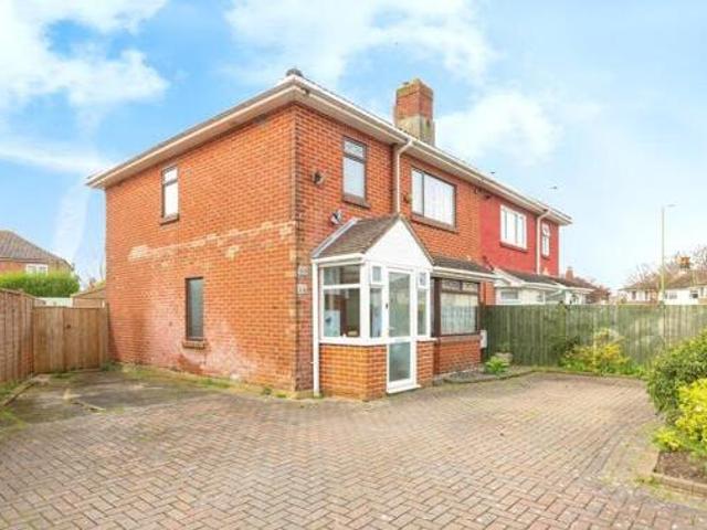 3 Bedroom Semi detached House For Sale In Bournemouth, Dorset