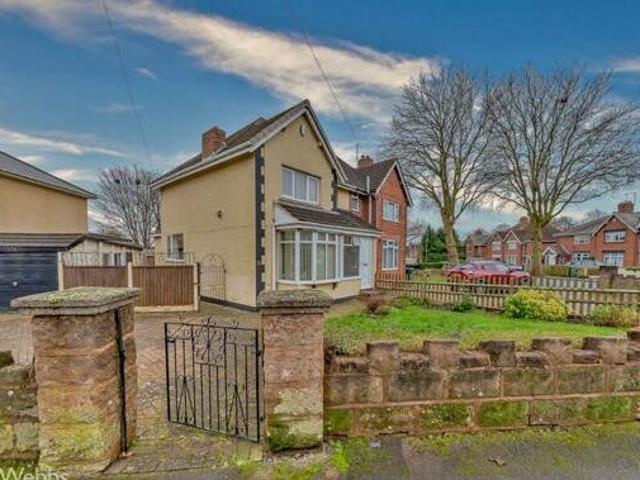 3 Bedroom Semi detached House For Sale In Bloxwich