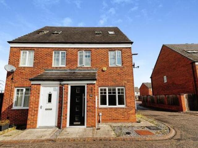 3 Bedroom Semi detached House For Sale In Blaydon on tyne